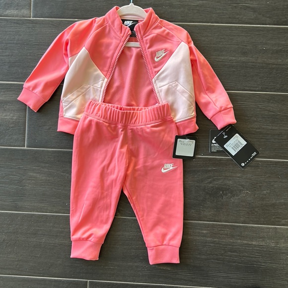Nike | Matching Sets | Infant Nike Two Piece Tracksuit | Poshmark